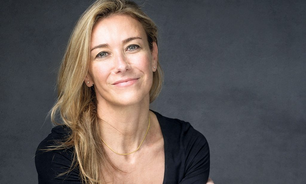 Anna Gener - Revista Registradores de España